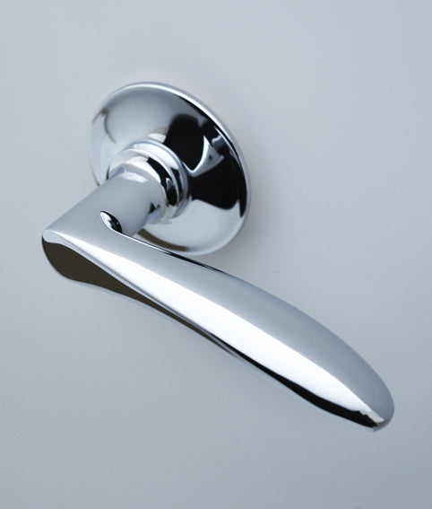 Ellise Lever On Concealed Rose — A&H Brass